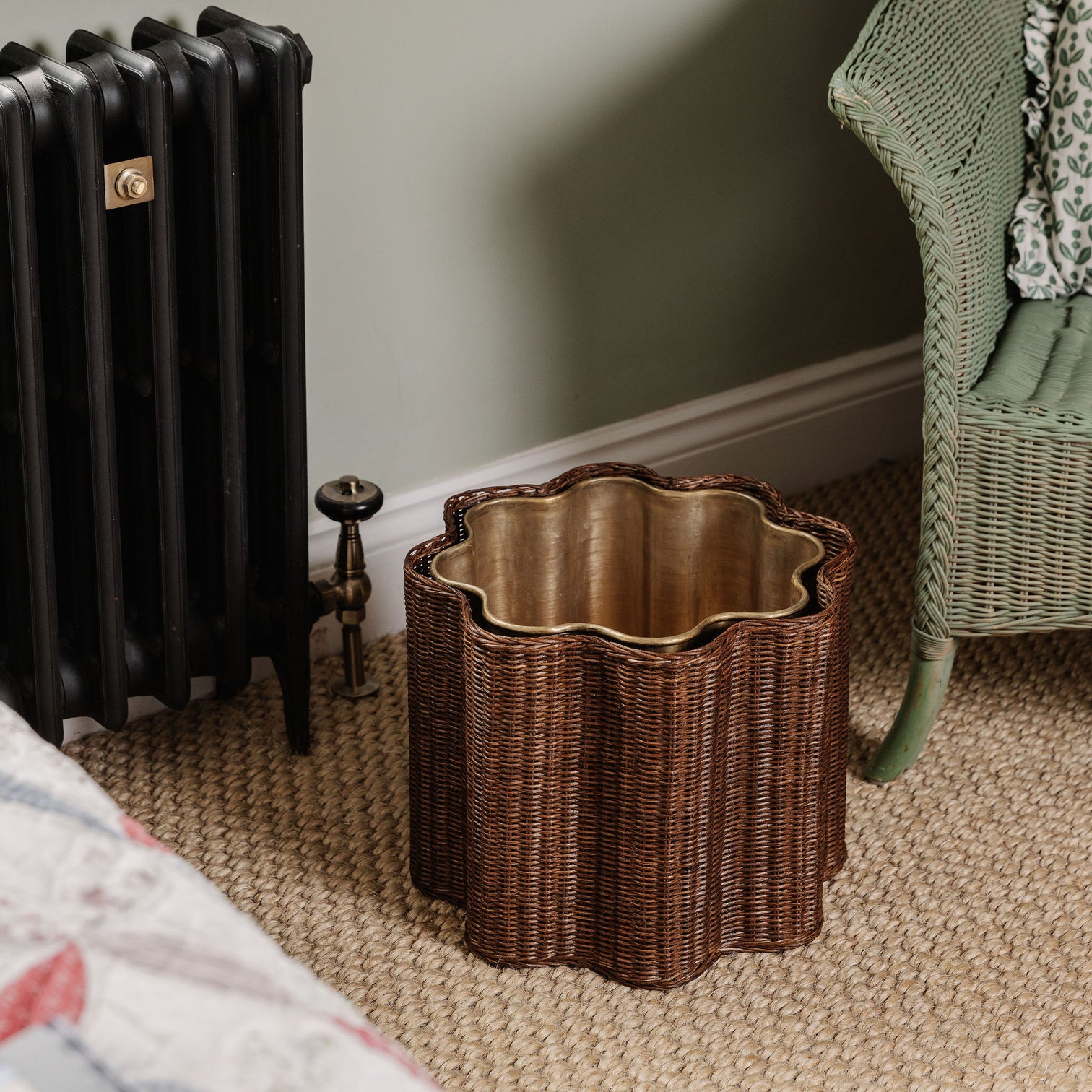 Poppy Rattan Waste Paper Bin (Large) | Wavy Rattan Planter | Hastshilp ...